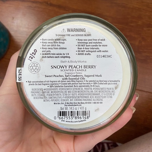Bath & Body Works | Other | Bath And Body Works Candle In Snowy Peach ...